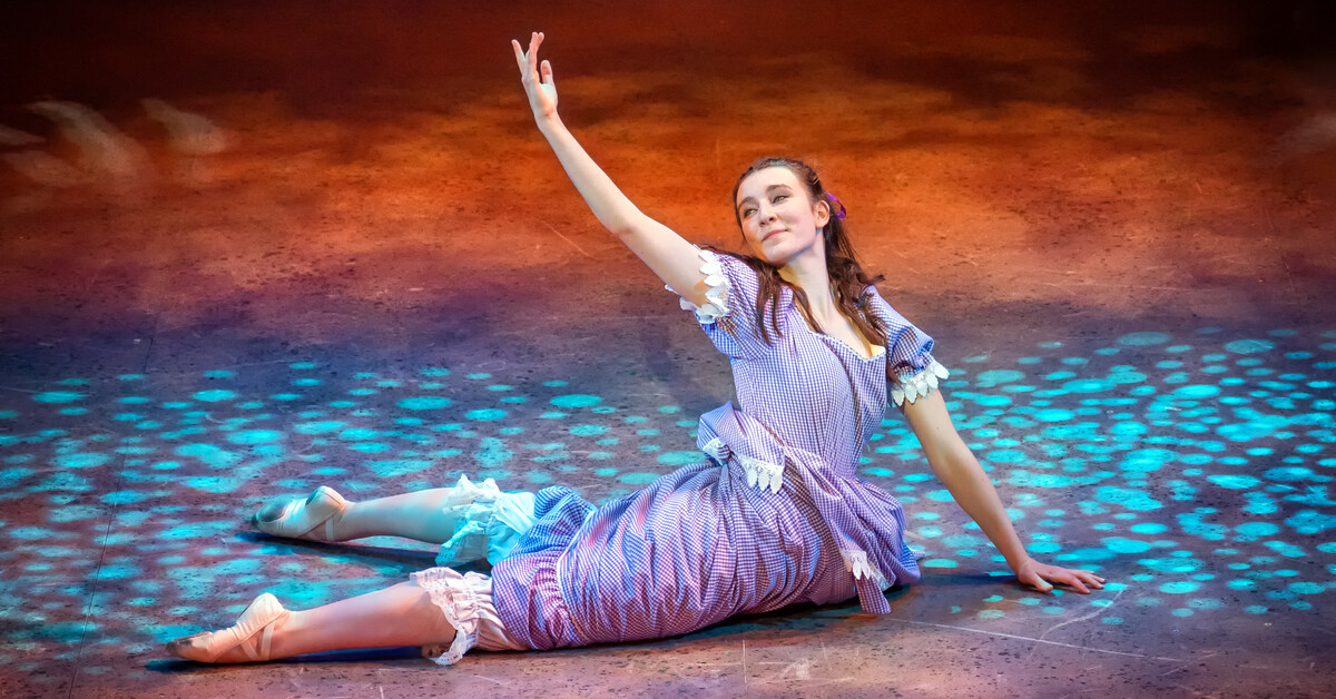 Young Participants enjoy Dance Success | Theatre Royal Wakefield